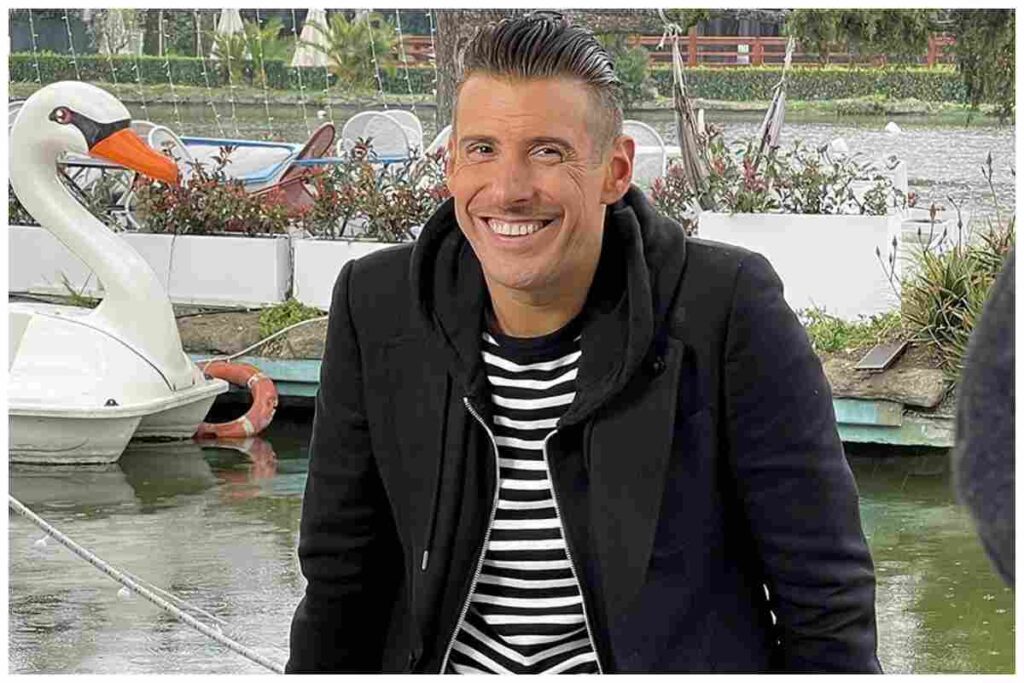 Francesco Gabbani: età, fidanzata, dove vive, studi, canzoni. Tutto sul ...